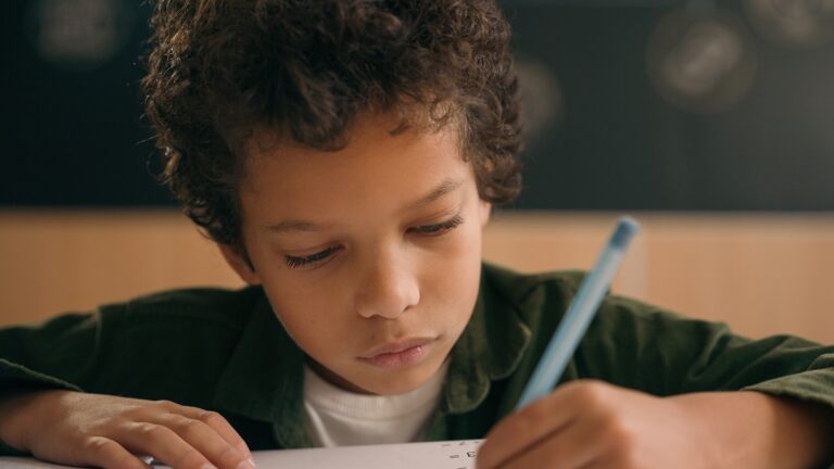 Les meilleurs sujets de rédaction en français : exemple à explorer ...